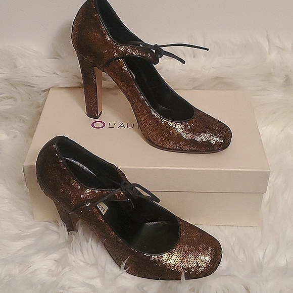 OL'AUTRE CHOSE | Shoes | Sequence High Heel Pump Olautre Chose Size 39 ...